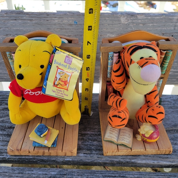 Disney | Other | Disney Winnie The Pooh And Tigger Bookend Buddies ...